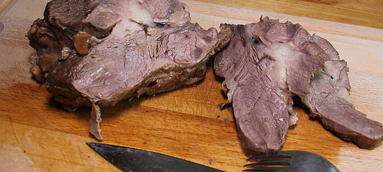 Rezept: Siedfleisch vom Rindshals mit Salzkartoffeln - Rollis Rezepte