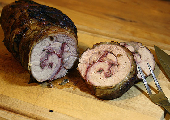 Rezept: Gerollte Kalbsbrust mit Salbei und Bresaola an Champignon ...